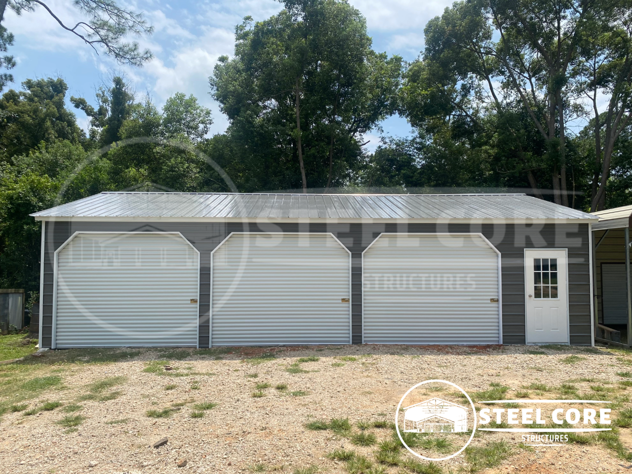 24’ x 40’ (Vertical Roof) - Steel Core Structures
